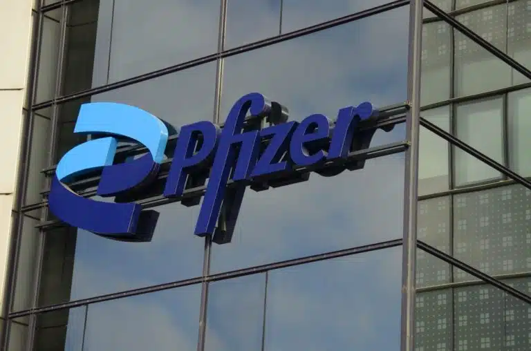 Pfizer Internship: Application Guide + Tips | AdmissionSight
