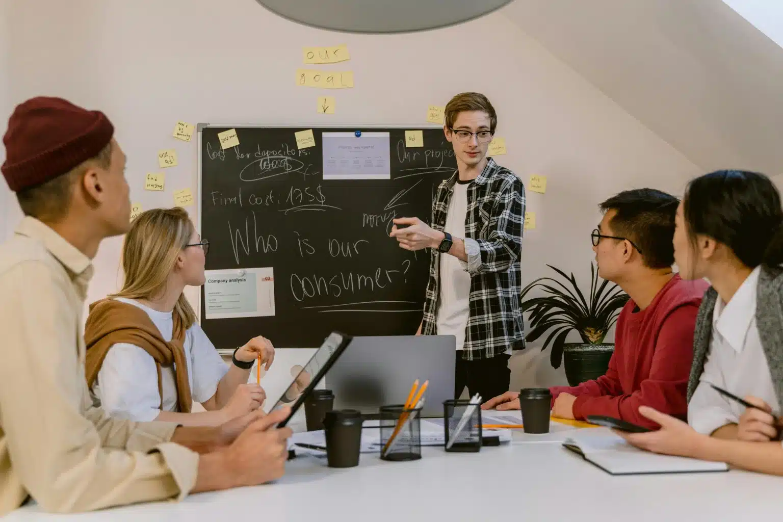 10 Best Colleges for Economics in the US in 2026 | AdmissionSight
