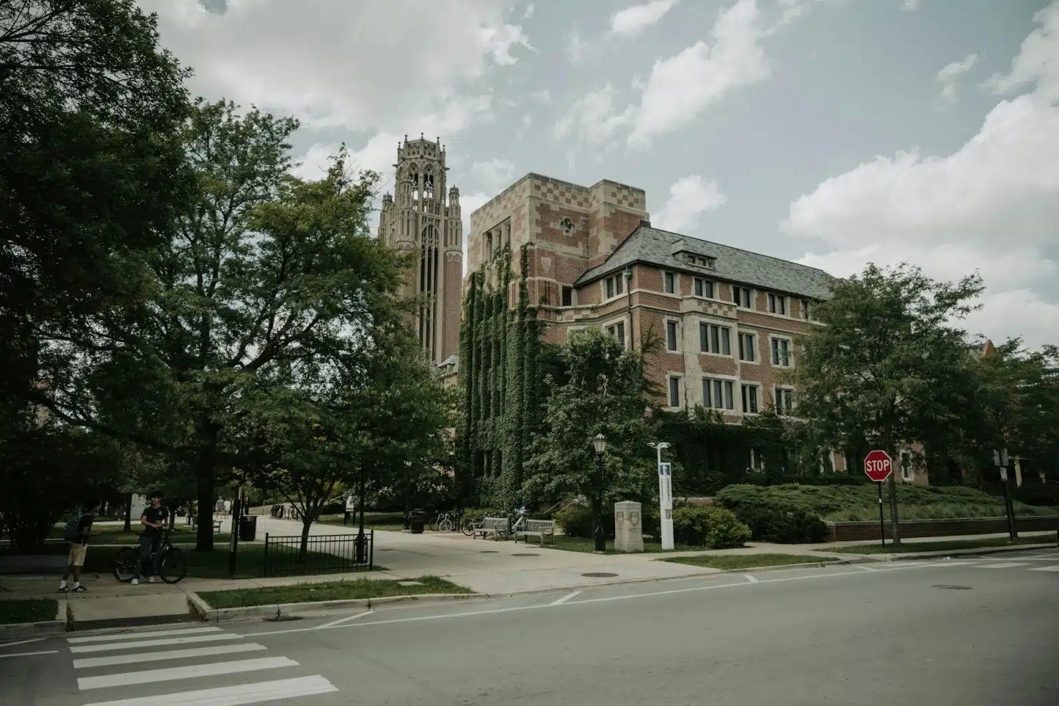 What Is UChicago Known For? Top Programs, Research, and More ...