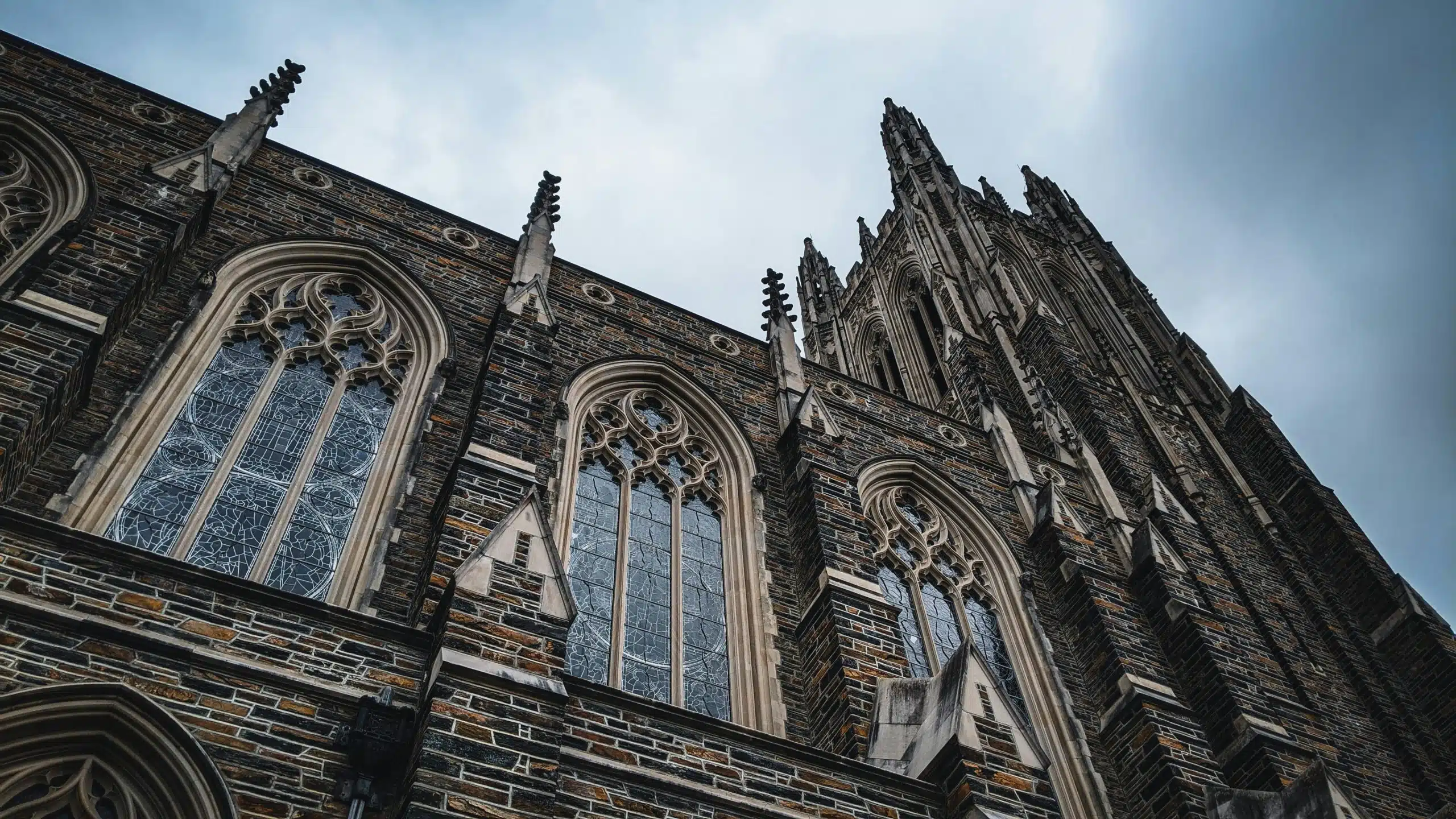 Duke University Cost: Tuition, Financial Aid, and More | AdmissionSight