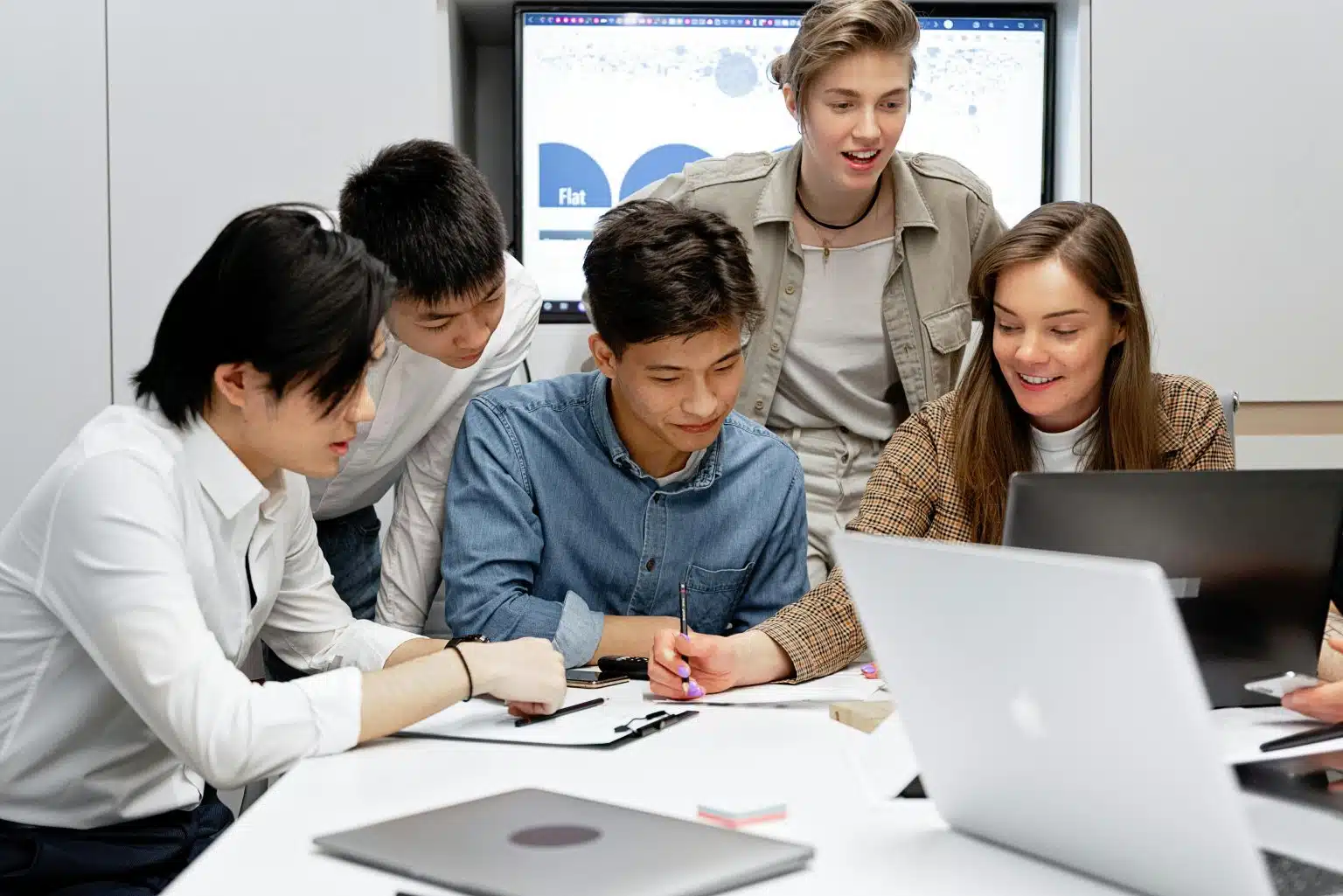 11 UChicago Pre-College Programs | AdmissionSight